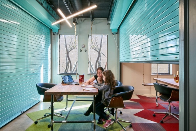 The House - World's First Tutoring Lounge